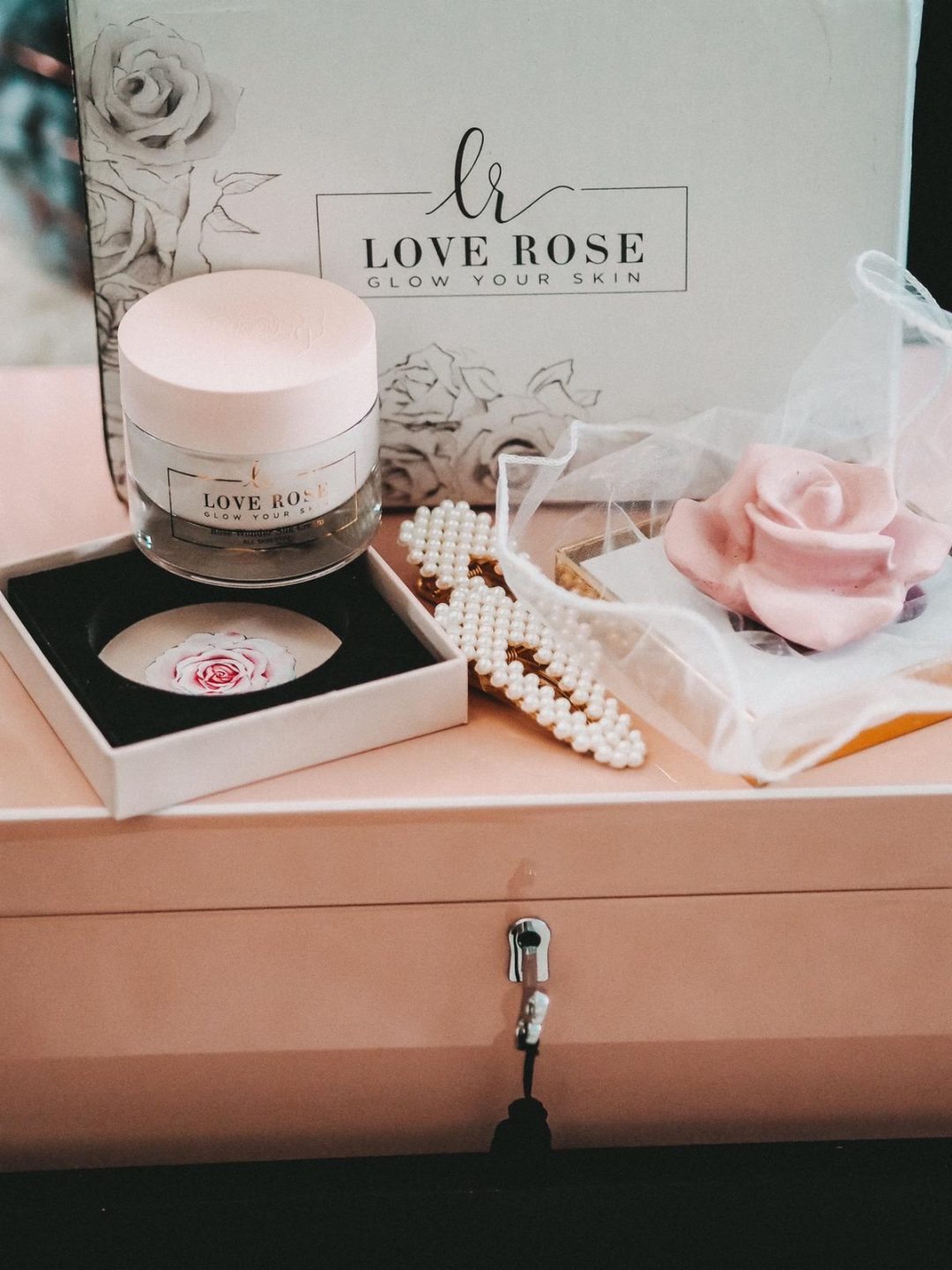 Love Rose Cosmetics - nachhaltig und hochwertig - Label Love